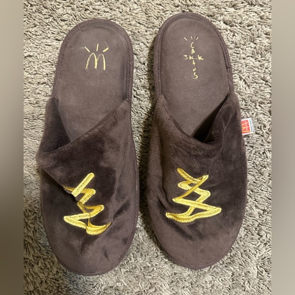 Nike | Shoes | Travis Scott X Mcdonalds Cj House House Slippers Size Xl ...
